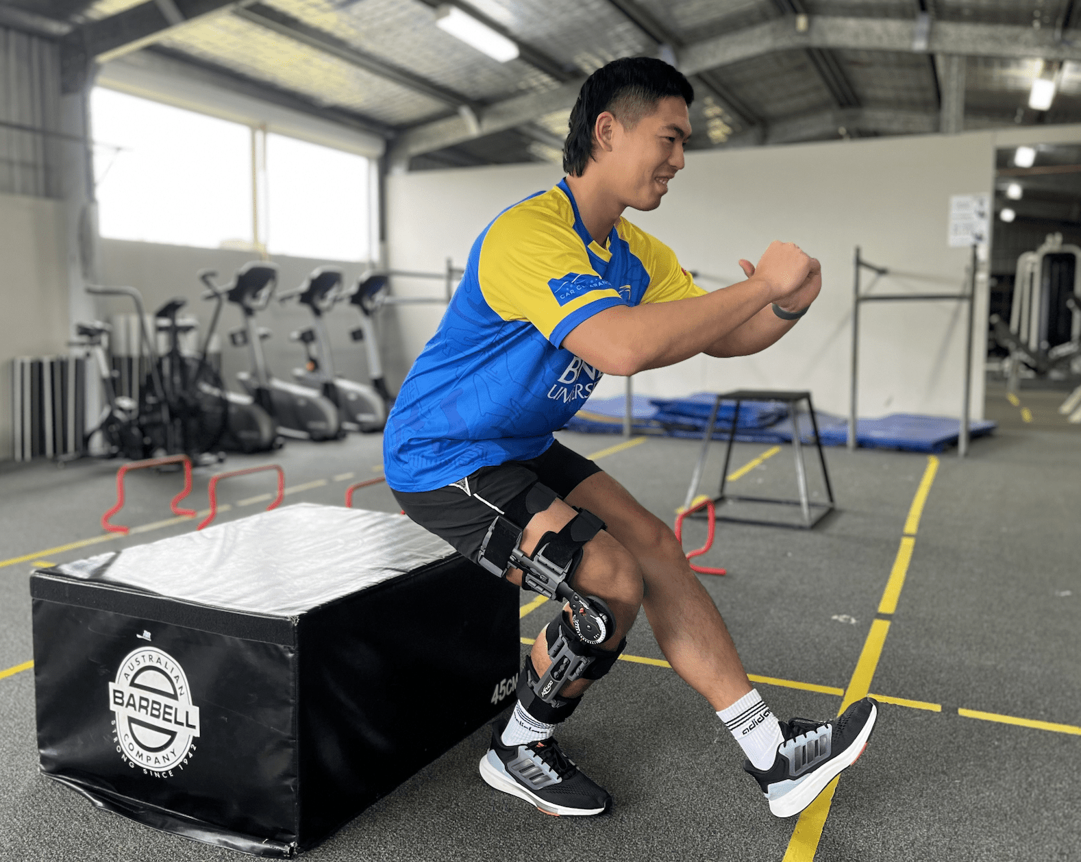 How to Heal an ACL Injury Without Surgery: Cross Bracing Method ...